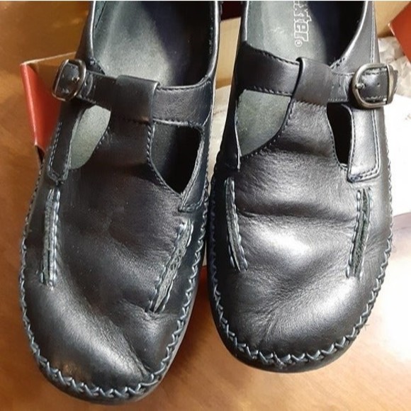 Dexter | Shoes | Dexter Navy Faith Handcrafted Leather Mary Jane Style ...